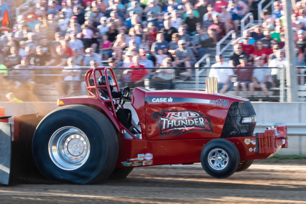 Light Super Stock Tractors – The Pullers Championship